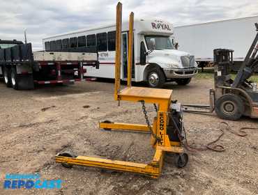 Repocast.com® | Econo Lift Straddle Tilter hydraulic...