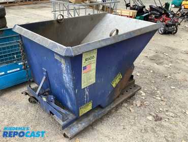 Repocast.com® | Lot of (1) Jesco Metal rolling dump...