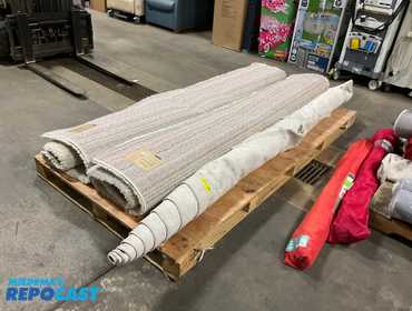 Repocast.com® | (1) Pallet of Miscellaneous Rugs and...