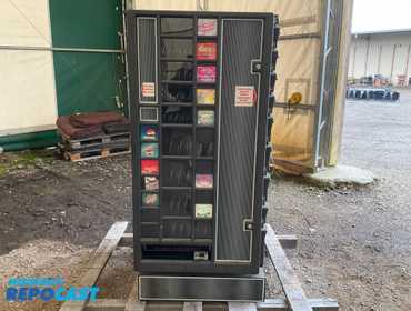 Repocast.com® | WCI KD Distributing FMR10 Vending Machine