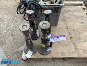 Repocast.com® | (4) Simplex Screw Jacks, two 1-1/2x10...