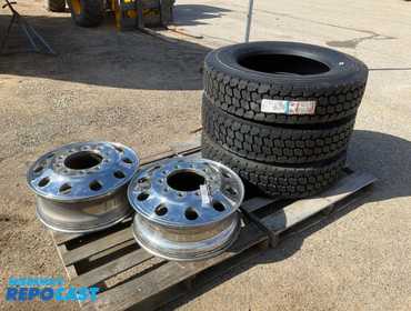 Repocast.com® | Lot of (2) Aluminum 24.5” Semi Wheels...