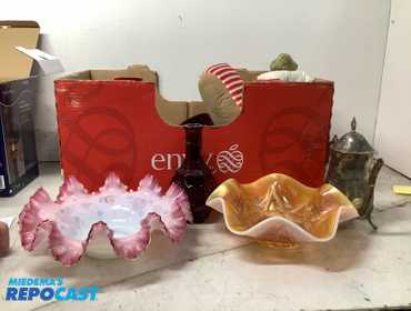 Repocast.com® | Lot of various miscellaneous items...