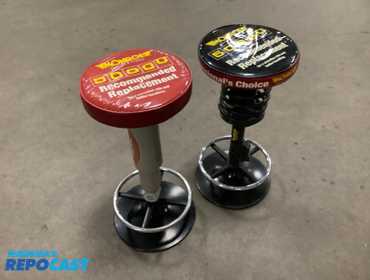 Repocast.com® | Lot of (2) Monroe shocks and struts...