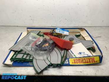 Repocast.com® | Lot of (1) Vintage Matchbox switch-a...