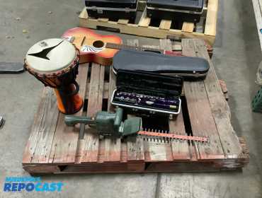 Repocast.com® | Skid Lot of Musical Instruments...