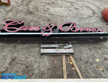 Repocast.com® | (1) fluorescent light sign that says:...
