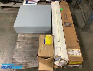 Repocast.com® | Lot of items including LD64 Square...