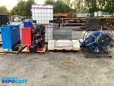 Repocast.com® | Lot of (2) Miscellaneous Metal...