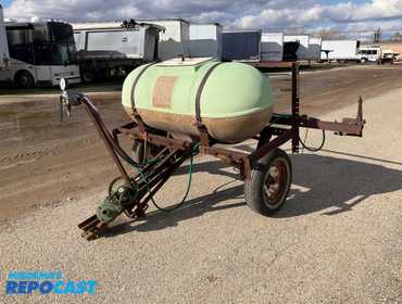 Repocast.com® | Towable Sprayer, Fiberglass Tank is...