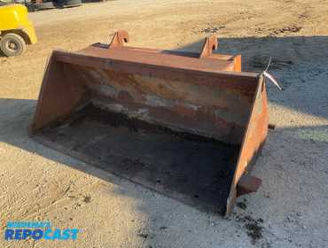 Repocast.com® | FFC 84” Bucket, hook and pin quick...