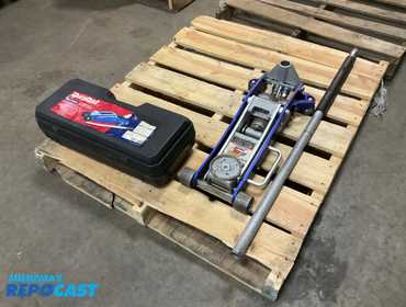 Repocast.com® | Lot of (1) Duralast 2-1/2 Ton...