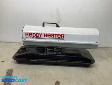 Repocast.com® | Lot of (1) Reddy Heater R50B Kerosene...