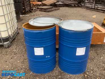 Repocast.com® | (2) 55 gallon used blue steel barrels...