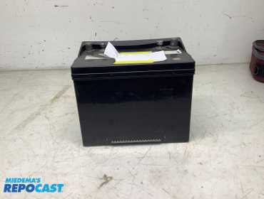 Repocast.com® | Miscellaneous car battery, used,...