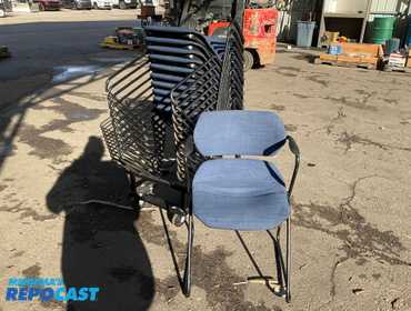 Repocast.com® | (11) Stackable cushioned chairs