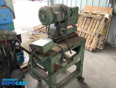 Repocast.com® | Trace A Punch industrial nibbler:...