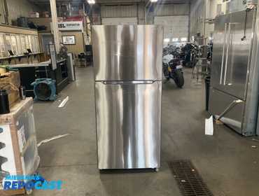 Repocast.com® | Insignia NS-RTM18SS2 Refrigerator