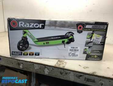 Repocast.com® | Lot of (1) Razor Black Label E90...