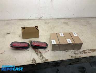 Repocast.com® | Lot of (5) boxes of 2 Brake Lights for...