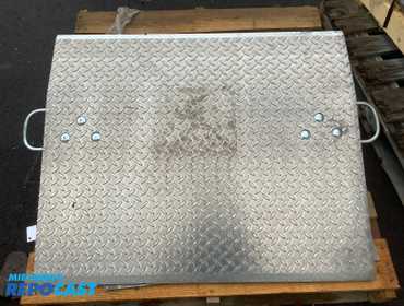 Repocast.com® | Aluminum dock plate 36x30 with handles
