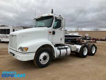 Repocast.com® | 2003 International 9100i 6x4 Day Cab...