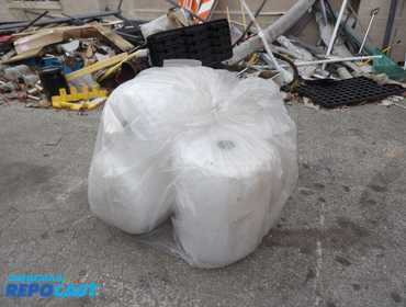 Repocast.com® | Lot of (4) Polyair; Bubble wrap roll,...