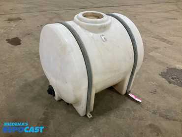 Repocast.com® | 125 gallon poly tank, missing top lid,...