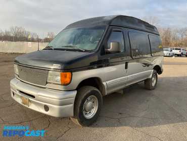 Repocast.com® | 2004 Ford E-250