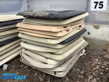 Repocast.com® | Lot of (16) assorted golf cart roofs,