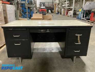 Repocast.com® | 5 drawer Steelcase tanker desk, 60” x...