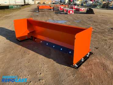 Repocast.com® | New Kit Containers 7’ 8” snow pusher...