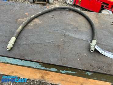 Repocast.com® | 3/4'' HYDRAULIC HOSE APPEARS TO HAVE...