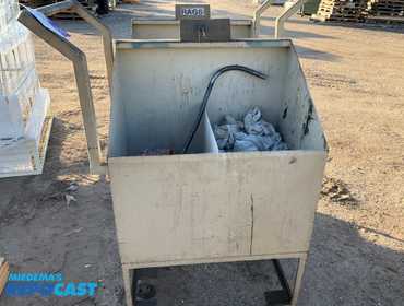 Repocast.com® | Metal Bin for Clean/Dirty Rags