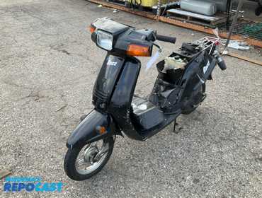 Repocast.com® | 1987 Yamaha Riva Razz Moped