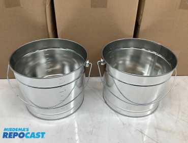 Repocast.com® | Lot of (24) Encore 5qt metal pails, 12...