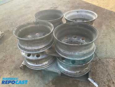 Repocast.com® | Lot of (8) aluminum semi rims, seven...