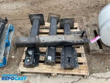 Repocast.com® | (4) Jost Non Gear Landing Gear Jacks,...