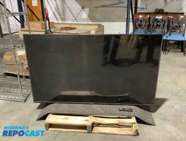 Repocast.com® | Lot of (1) Vizio V705-J03 70" Class V...