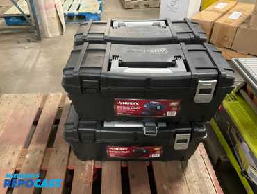 Repocast.com® | (4) Husky 24" hand tool boxes.