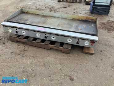 Repocast.com® | 6' Vulcan Griddle, Gas 72” x 32” x 8”