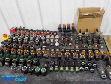 Repocast.com® | Lot of apx 150 electrical switches,...