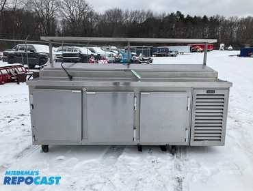 Repocast.com® | Kairak KRP-89S 3-door Prep Table