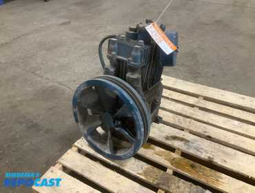 Repocast.com® | Quincy belt driven compressor head...