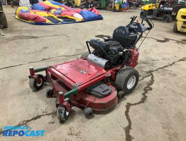 Repocast.com® | 2017 Exmark Turf Tracer 52” Commercial...