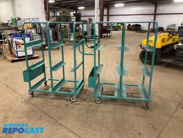 Repocast.com® | Lot of (2) metal racks on casters, 47...