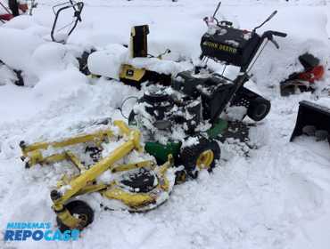 Repocast.com® | Lot of (1) John Deere 12.5HP Push...