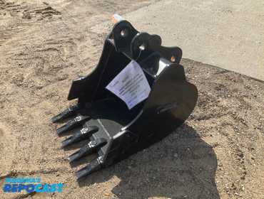 Repocast.com® | New Landhero 24" Mini Excavator Bucket...