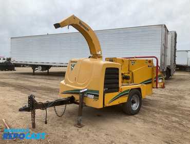 Repocast.com® | Vermeer BC1000 XL towable wood chipper...
