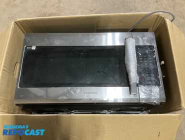 Repocast.com® | Samsung ME19R7041FS 1.9 Cu. Ft. Over...